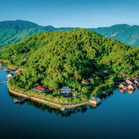 Danang Airport To Senna Hue Hotel By Car - Best Hue City Tours